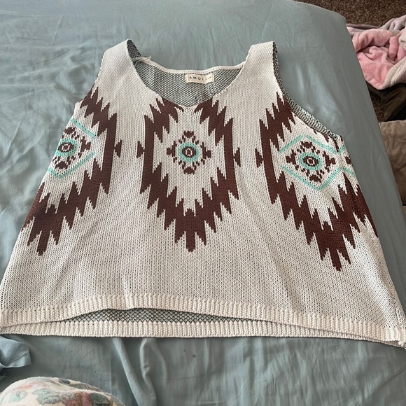 Amoli | Tops | Country Style Top | Poshmark